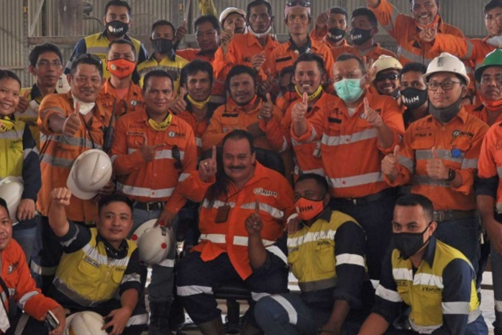 Jejak Haji Robert Nitiyudo Wachjo Pemilik Cadangan 26 Ton Emas, Simak ...