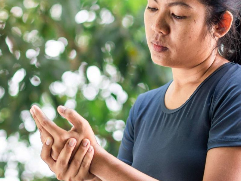 Kenali Apa Itu Penyakit Demielinasi, Gejala, Penyebab, dan Pengobatannya