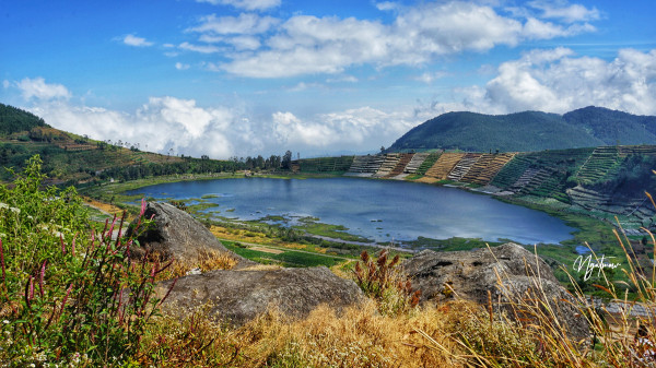 Rekomendasi Destinasi Wisata Dieng, Tawarkan Keindahan Alam yang ...