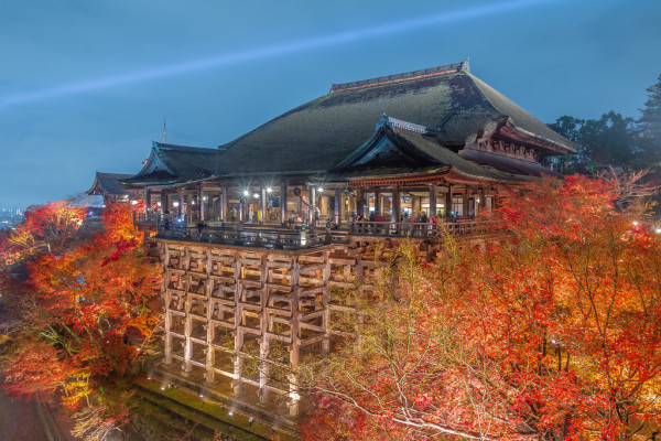 Rekomendasi Traveling dan Bulan madu di Kyoto Jepang