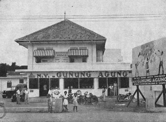 Profil Haji Masagung, Pendiri Toko Buku Gunung Agung: Bos Tionghoa yang ...