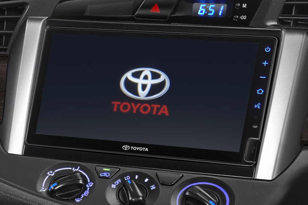 Toyota Segarkan Kijang Innova Reborn, Harga Mulai Rp416 Juta