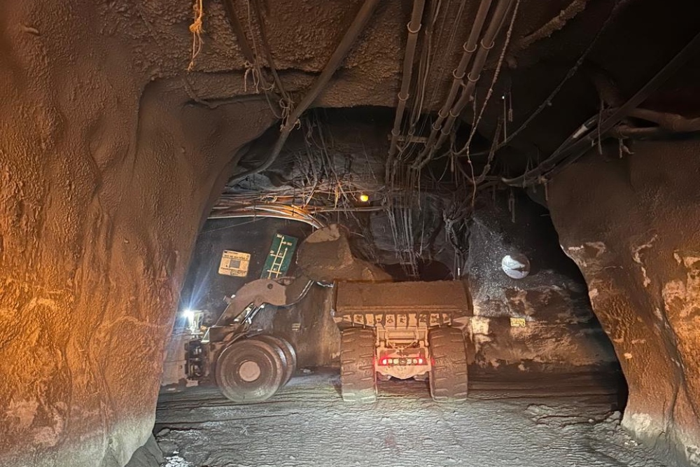 Potret Proses Evakuasi 7 Pekerja Tambang Freeport yang Terjebak Longsor