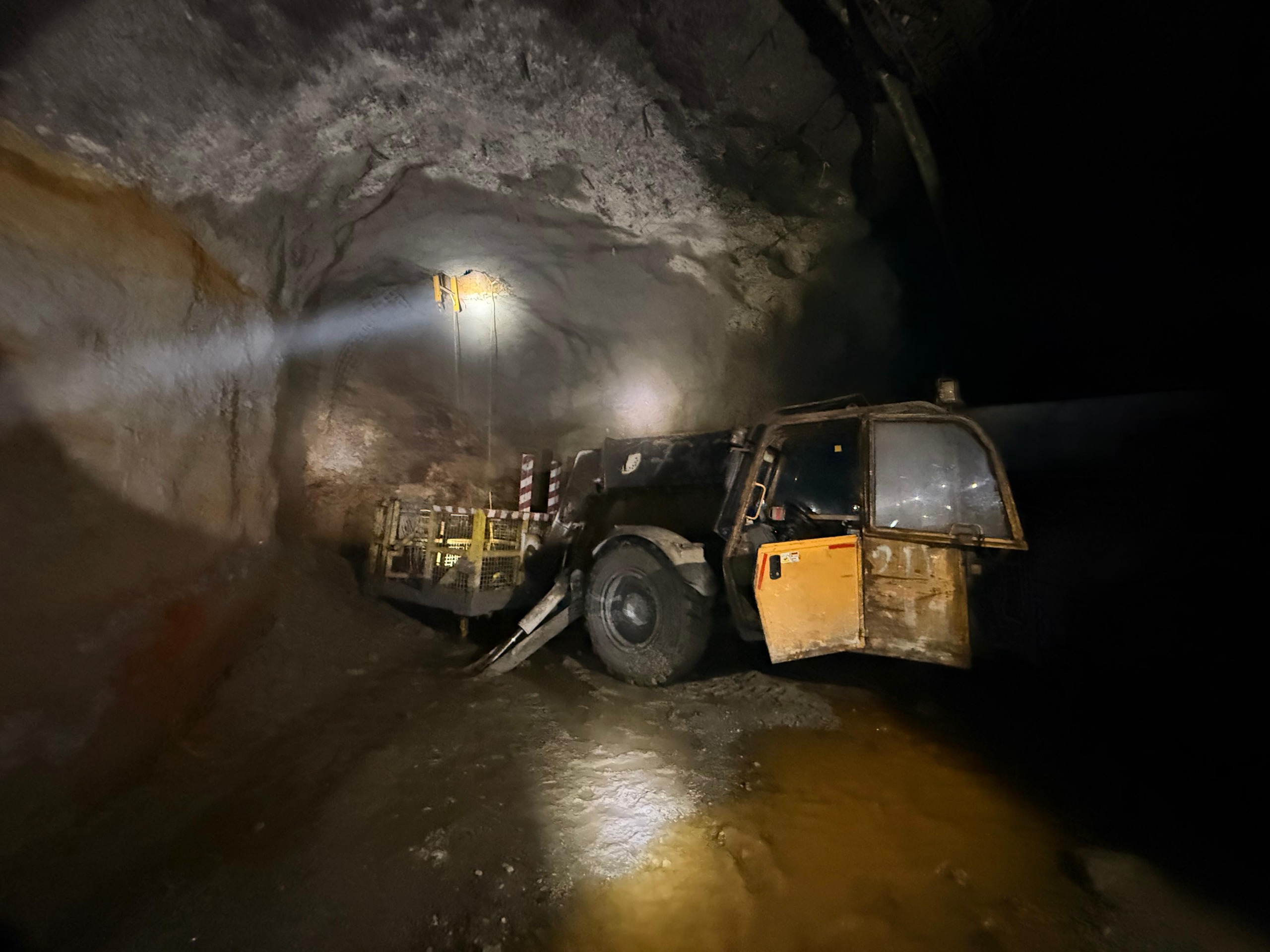 Sepekan Berlalu, Freeport Masih Cari 7 Pekerja Tambang yang Terjebak ...