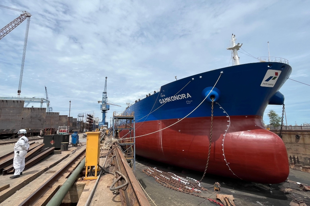 Spesifikasi Kapal Tanker Gamkonora, Bisa Angkut Minyak Setara 48 Kolam ...
