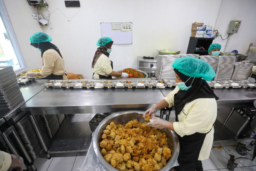 Menata Ulang Program Makan Bergizi Gratis